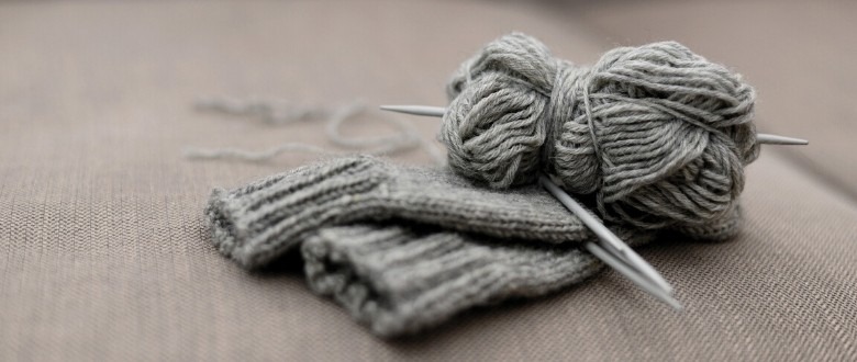 How to knit a demonstration colon - Bladder & Bowel UK